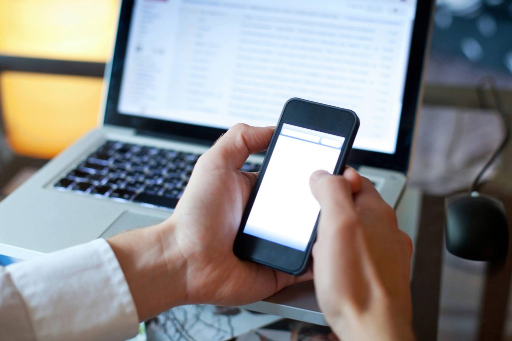 When To Use Text Messaging Vs. Email In Marketing